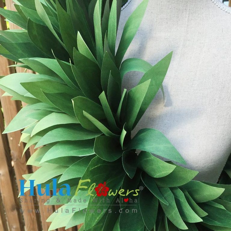 T HIP Green Tahitian Hip Hei | HulaFlowers.com